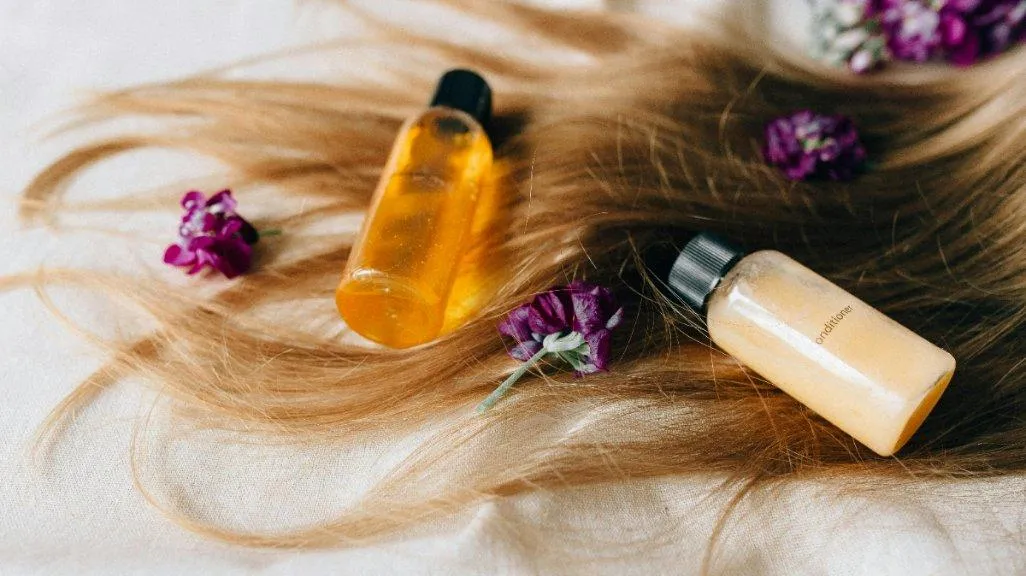 3 Hair Care Wajib untuk Rambut Lebih Sehat, Nggak Perlu Banyak Produk